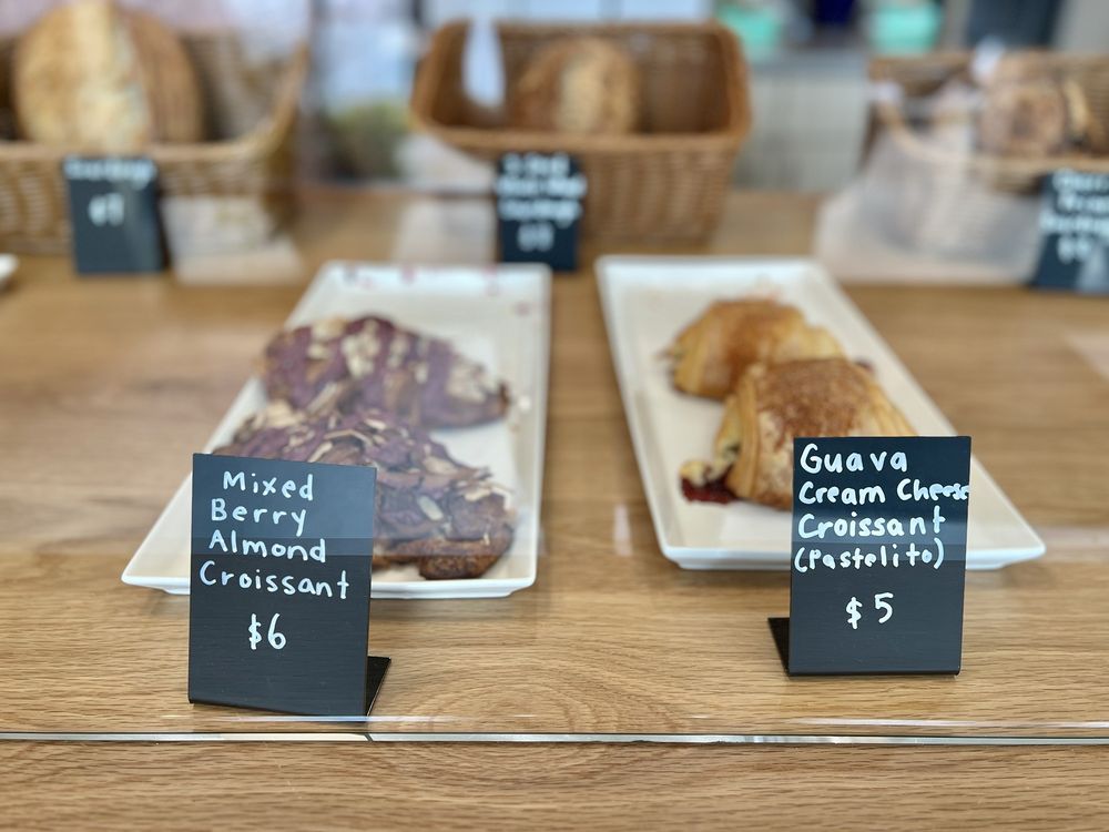 BAKE SALE INDY - Updated August 2025 - 60 Photos & 28 Reviews - 6239 ...