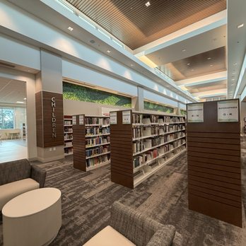 CANYON BRANCH LIBRARY - Updated October 2025 - 83 Photos - 8915 Senator ...