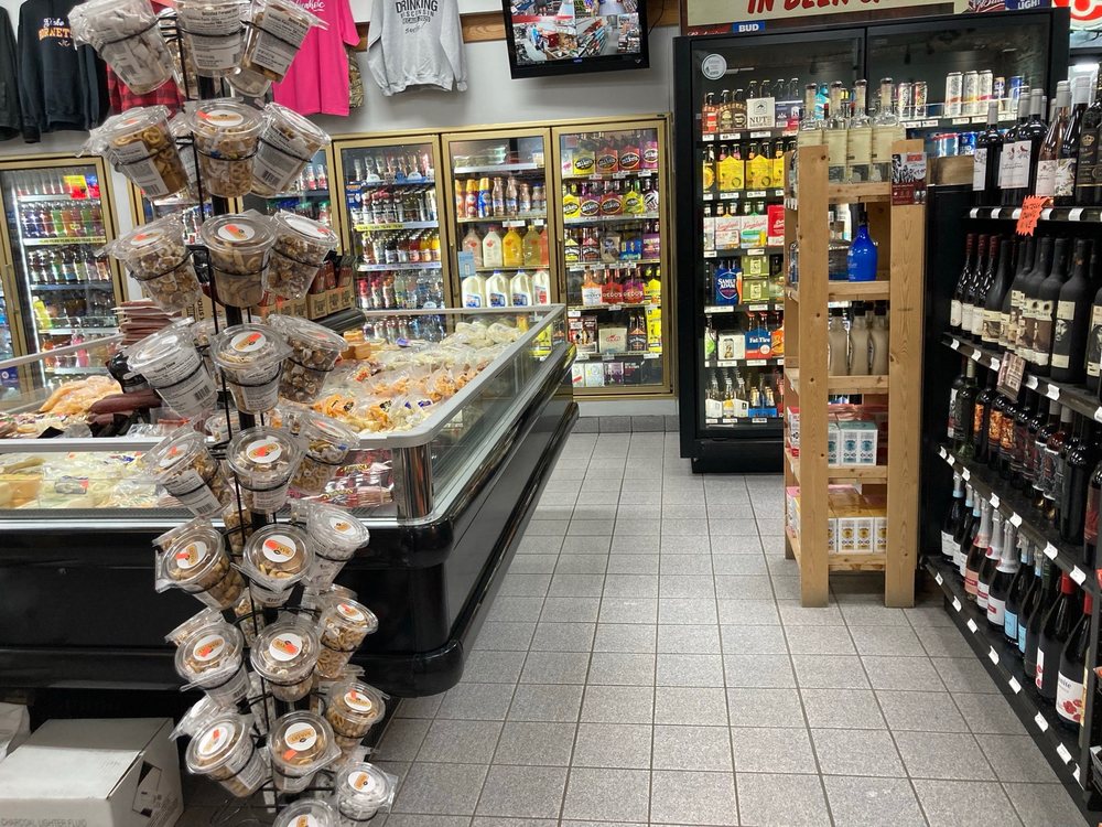 ELCHO SHELL CONVENIENCE STORE - Updated December 2025 - 11221 State Rd ...