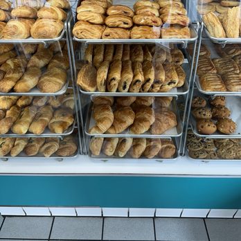SEASIDE DONUTS BAKERY - Updated August 2024 - 1616 Photos & 1864 ...