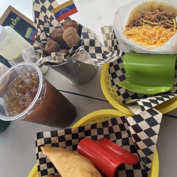 Tere Fast Food - Book a Table - Updated November 2025 - 34 Photos - 12 ...