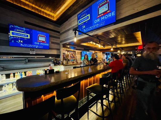 PLEASANT BAR - Updated August 2025 - 82 Photos & 62 Reviews - 32 Old ...