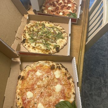 TIMBER PIZZA - Updated January 2025 - 36 Photos & 30 Reviews - 192 West ...