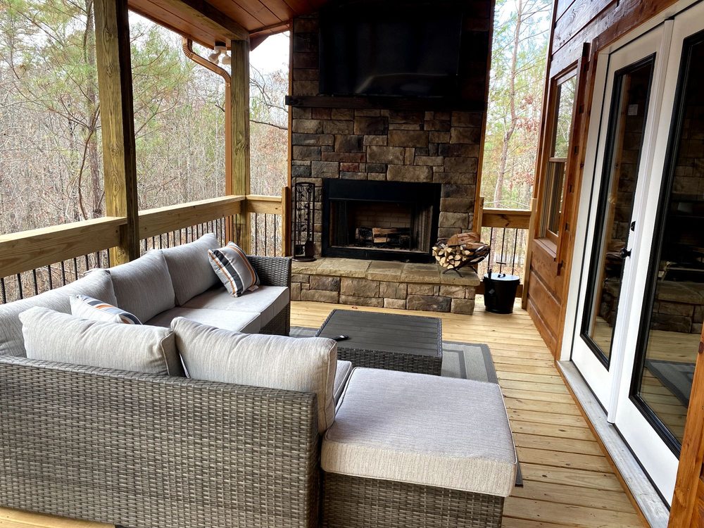 KNOTTY DREAMS RETREAT - Updated July 2025 - 193 Windy Valley Trl, Blue ...