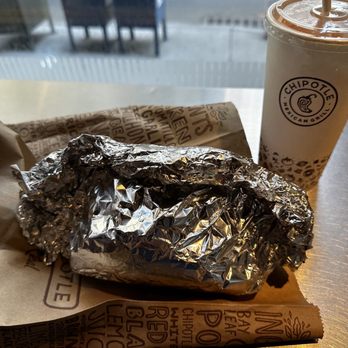 CHIPOTLE MEXICAN GRILL - Updated October 2025 - 105 Photos & 217 ...