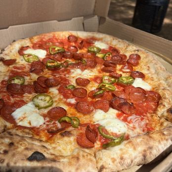 INIZIO PIZZA NAPOLETANA - Updated April 2025 - 496 Photos & 695 Reviews ...