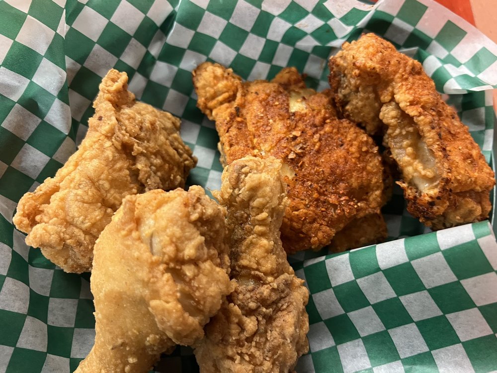 MAFFEO’S FRIED CHICKEN - Updated December 2025 - 23 Photos - 6021 ...