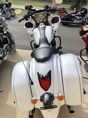 LUCKY U CYCLES - Updated August 2024 - 16 Photos & 28 Reviews - 9807 N ...