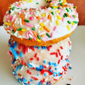 ALEX DONUT SHOP - Updated July 2025 - 42 Photos & 43 Reviews - 1824 E ...