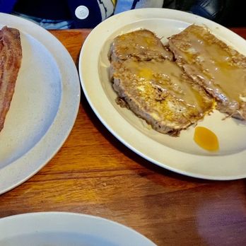 43RD STREET DELI & BREAKFAST HOUSE - Updated July 2024 - 307 Photos ...