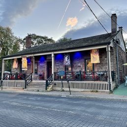 THE ‘76 HOUSE - Updated December 2025 - 586 Photos & 450 Reviews - 110 ...