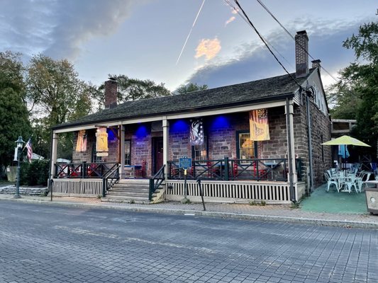 THE ‘76 HOUSE - Updated December 2025 - 586 Photos & 450 Reviews - 110 ...