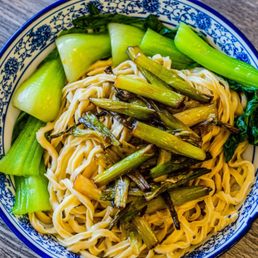 LAN NOODLE - Updated July 2024 - 999 Photos & 419 Reviews - 1428 S ...