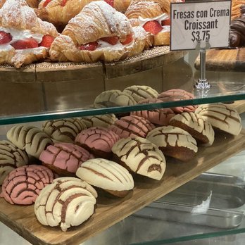 HORCHATERIA RIO LUNA - 2821 Photos & 1970 Reviews - 15950 Paramount ...