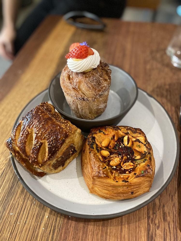 BREAD 41 - Updated August 2024 - 94 Photos & 48 Reviews - 41 Pearse St ...