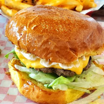 BURGER 82 - Updated January 2025 - 156 Photos & 182 Reviews - 880 W ...