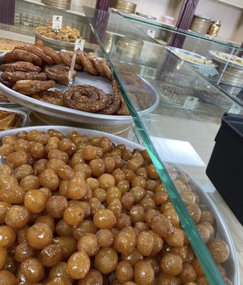 CAESAR’S PASTRY - 129 Photos & 85 Reviews - 6660 Carnelian St, Ranch ...