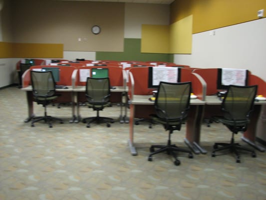 WATSONVILLE PUBLIC LIBRARY - Updated December 2025 - 12 Photos & 13 ...