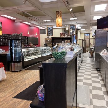 KNOKE’S CHOCOLATES AND NUTS - Updated April 2025 - 103 Photos & 51 ...