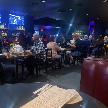THE STANDARD PUB - Updated March 2024 - 68 Photos & 41 Reviews - 950 ...