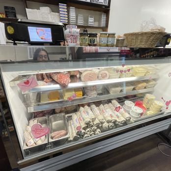 GENOVA BAKERY - Updated July 2024 - 528 Photos & 624 Reviews - 749 N ...