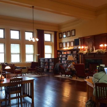 CARNEGIE LIBRARY OF HOMESTEAD - Updated October 2025 - 32 Photos & 17 ...