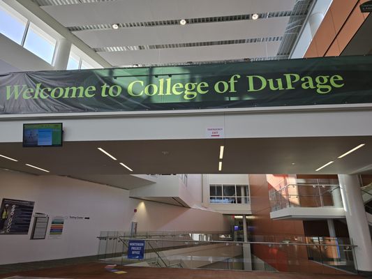 COLLEGE OF DUPAGE - Updated December 2025 - 151 Photos & 96 Reviews ...