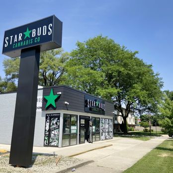 STAR BUDS - RIVERSIDE - Updated January 2026 - 28 Reviews - 2704 S ...