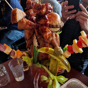 SOBELMAN’S PUB & GRILL - 665 Photos & 842 Reviews - 1900 W St Paul Ave ...