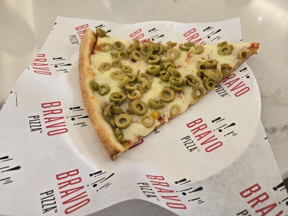 BRAVO KOSHER PIZZA - Updated January 2026 - 1 American Dream Wy, East ...