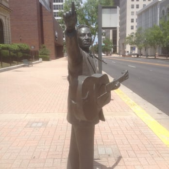 HUDDIE WILLIAM “LEAD BELLY” LEDBETTER STATUE - Updated January 2026 ...