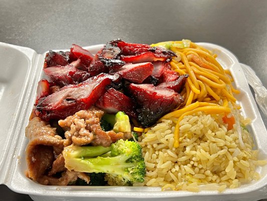 LUCKY WOK - Updated December 2025 - 228 Photos & 345 Reviews - 2995 Van ...