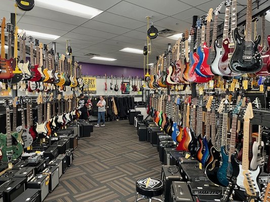 MUSIC GO ROUND COLUMBUS - Updated December 2025 - 19 Photos & 30 ...