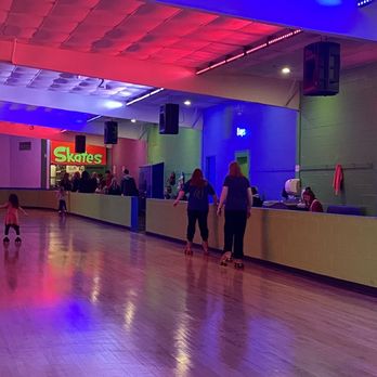 FUNQUEST FAMILY ENTERTAINMENT CENTER - Updated December 2025 - 21 ...