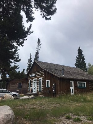 EDWIN CARTER MUSEUM - Updated August 2025 - 111 N Ridge St ...