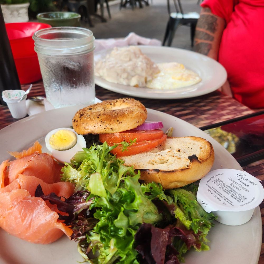 MCGREGOR GRILL - Updated December 2025 - 46 Photos & 122 Reviews ...