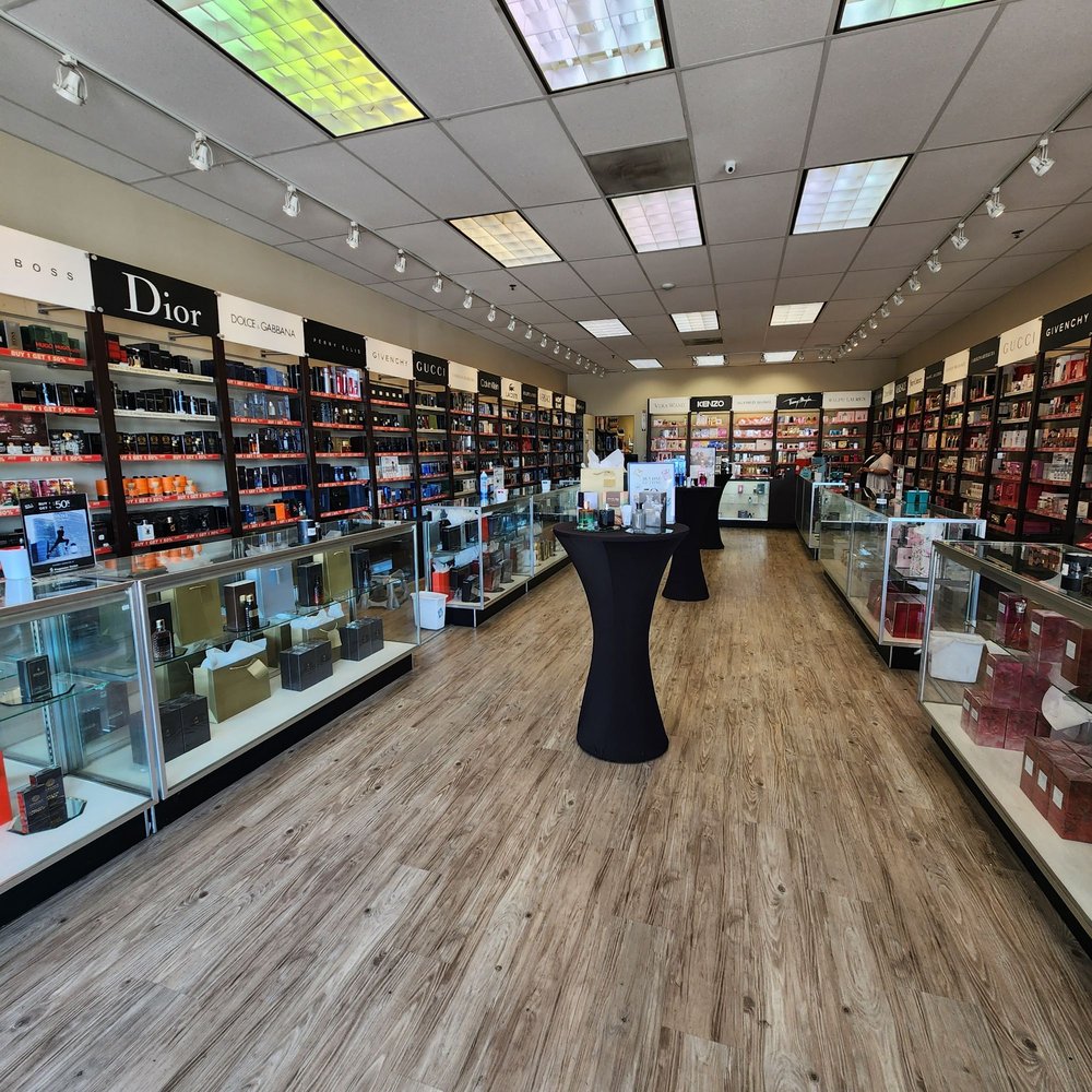 FRAGRANCE OUTLET - Updated November 2025 - 10 Reviews - 820 W Stacy Rd ...