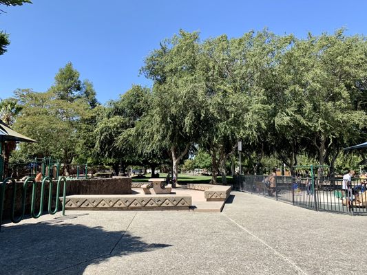 RAYNOR PARK - Updated August 2025 - 52 Photos & 29 Reviews - 1565 Quail ...