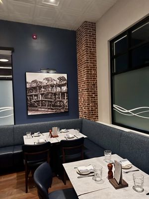 BLUE POINT GRILL NEWTOWN - Updated June 2025 - 84 Photos & 69 Reviews ...