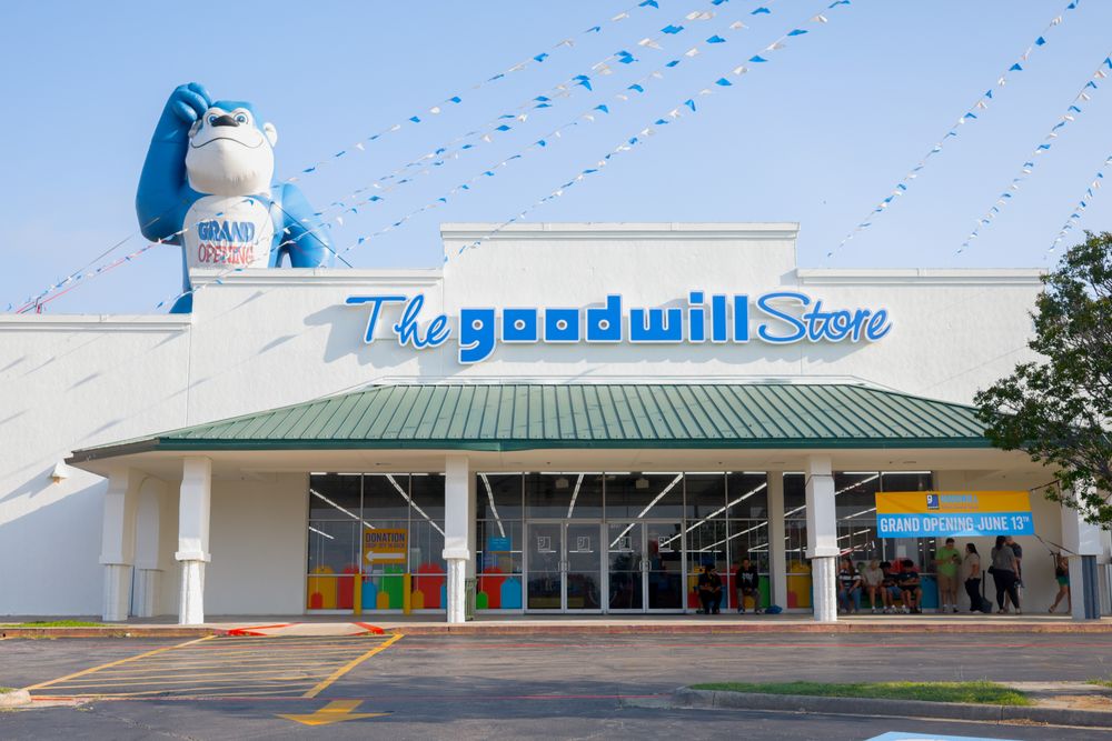 GOODWILL STORE - LITTLE ROAD - Updated April 2026 - 4400 Little Rd ...