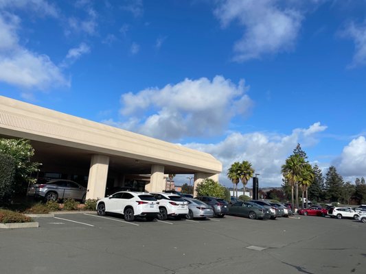 FREEMAN LEXUS - Updated October 2025 - 40 Photos & 180 Reviews - 2845 ...