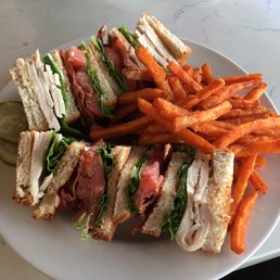 PATYS RESTAURANT - 443 Photos & 805 Reviews - 10001 Riverside Dr ...