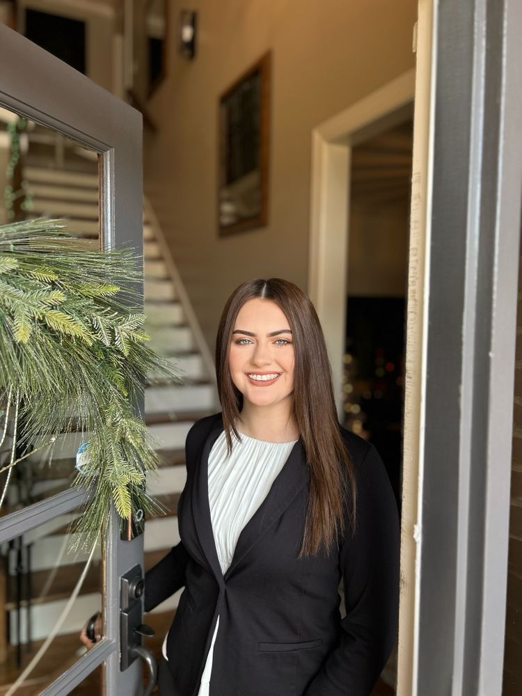 TRINITY CORNETT - KELLER WILLIAMS REALTY - Updated August 2024 - Contact Agent - 224 1st St N ...