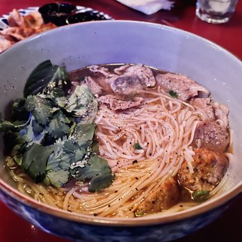 COSMO’S BAR & LOUNGE - Updated January 2025 - 158 Photos & 267 Reviews ...