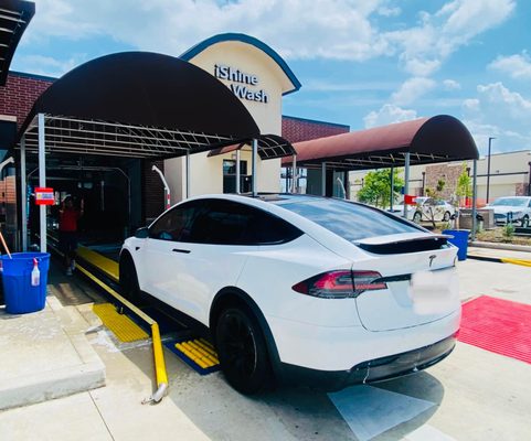 ISHINE EXPRESS CAR WASH & DETAIL - Updated October 2025 - 41 Photos & 24 Reviews - 10300 W Grand ...