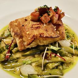 LOREN - Updated December 2025 - 108 Photos & 43 Reviews - 908 N Howard ...