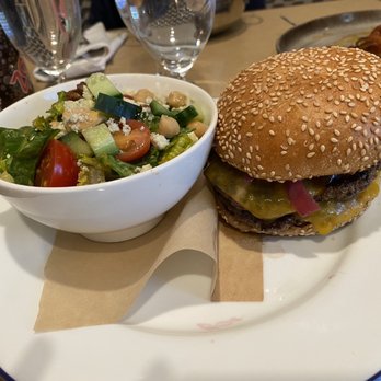 TRUMMER’S ON MAIN - Updated October 2025 - 1138 Photos & 764 Reviews ...