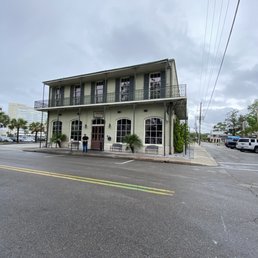 HALF SHELL OYSTER HOUSE - Updated April 2025 - 639 Photos & 375 Reviews ...