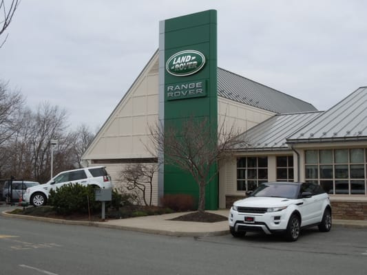 LAND ROVER PEABODY - Updated December 2025 - 28 Photos & 58 Reviews ...