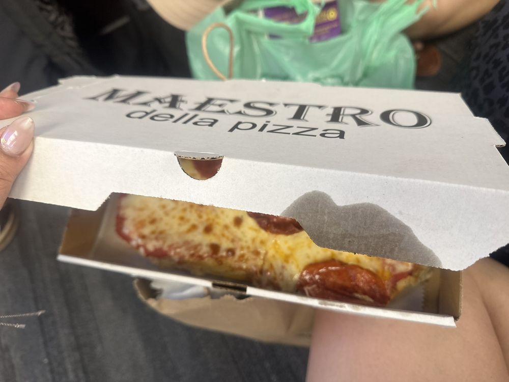 MAESTRO DELLA PIZZA - 10 Photos & 15 Reviews - 2100 NW 42nd Ave, Miami ...